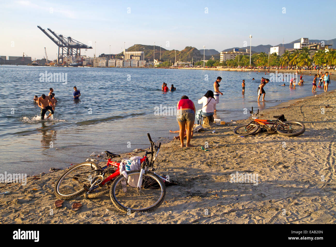 Santa marta colombia city hi-res stock photography and images - Alamy