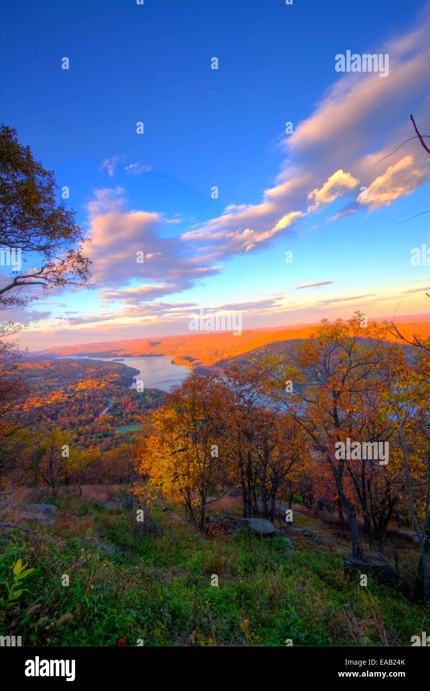 Colorful fall scenery landscapes Stock Photo - Alamy