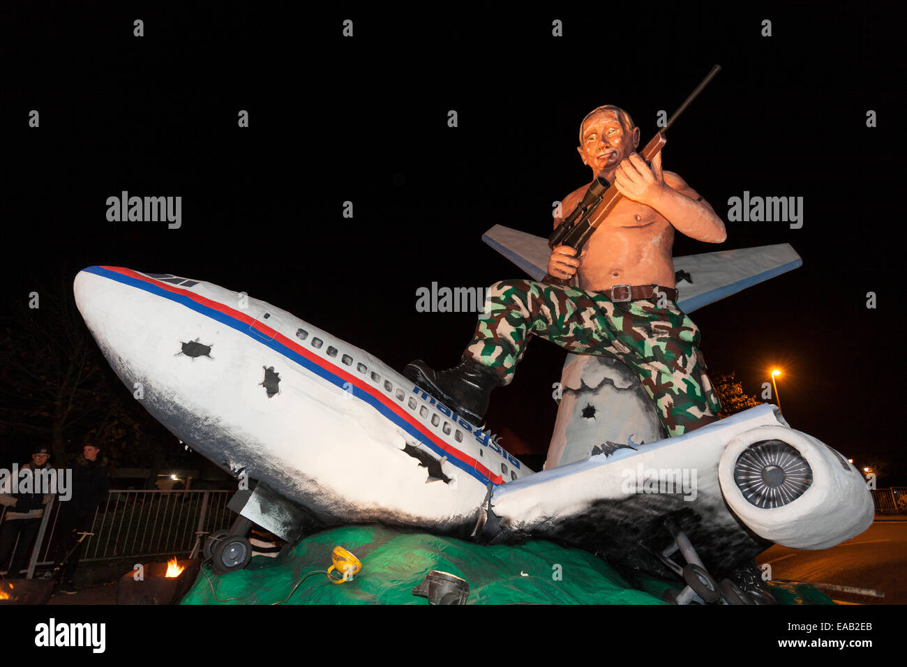 Sitting astride hi-res stock photography and images - Alamy