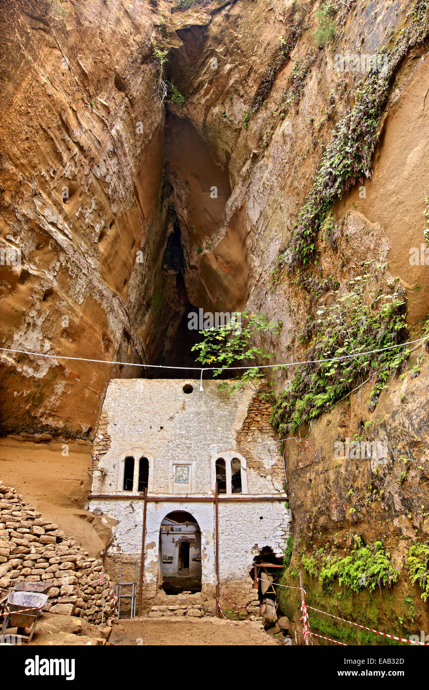 Hermits cave hi-res stock photography and images - Alamy