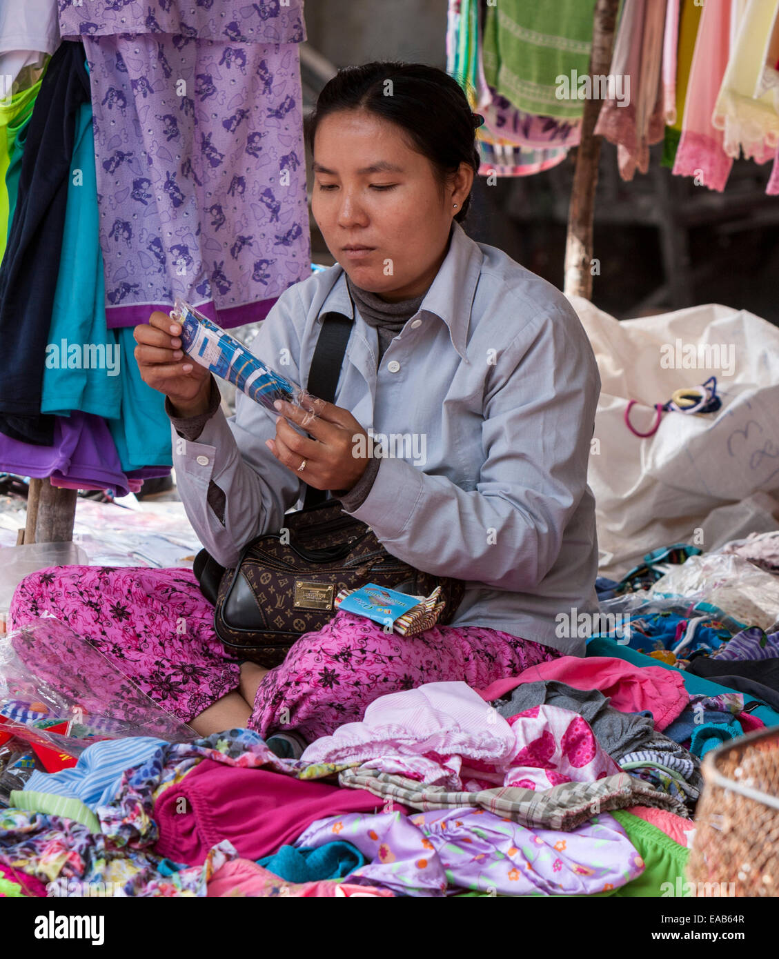 Cambodian clothing hi-res stock photography and images - Alamy
