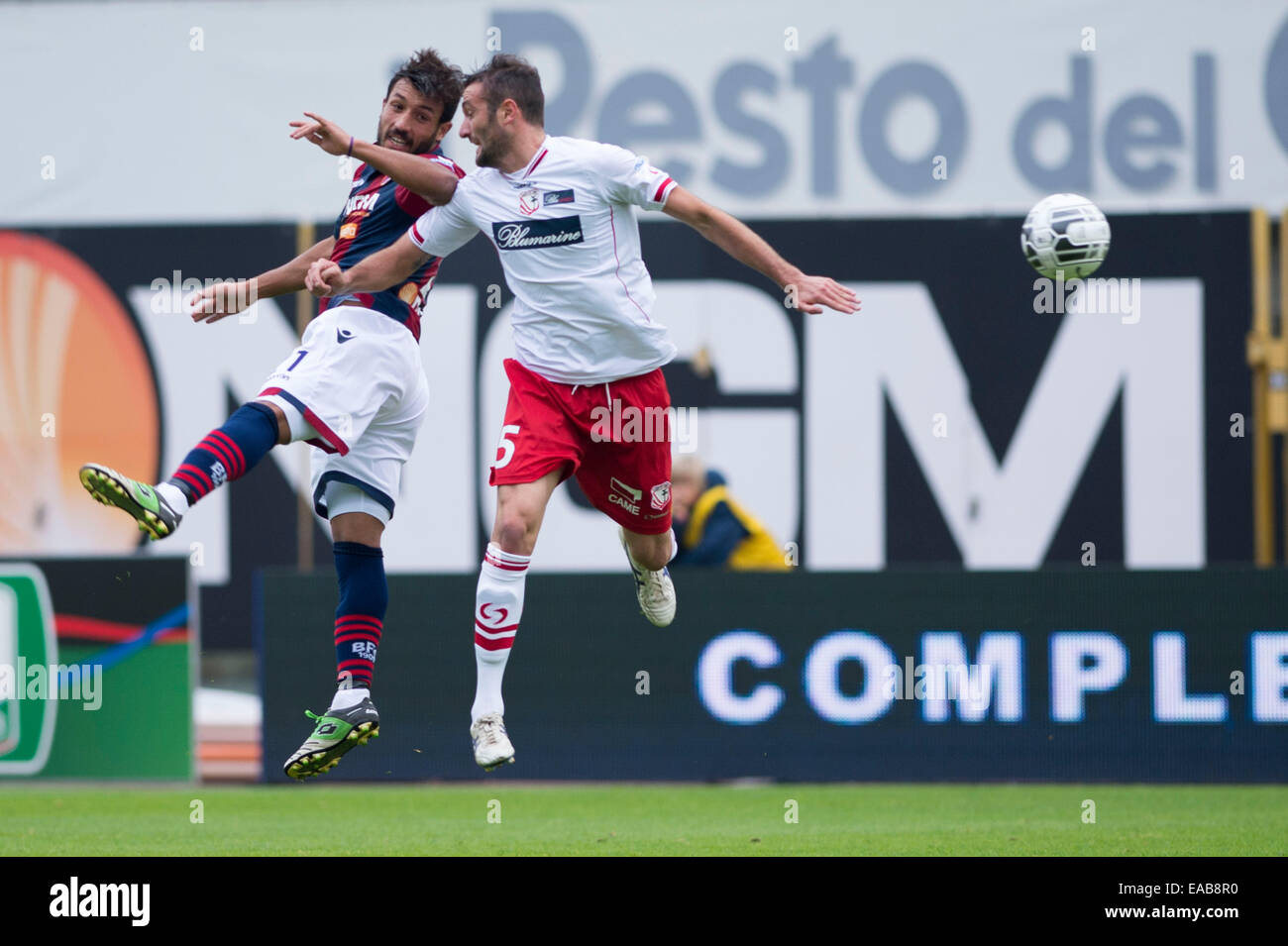 Bologna, Italy. 9th Nov, 2014. Karim Laribi (Bologna), Fabrizio Poli ...