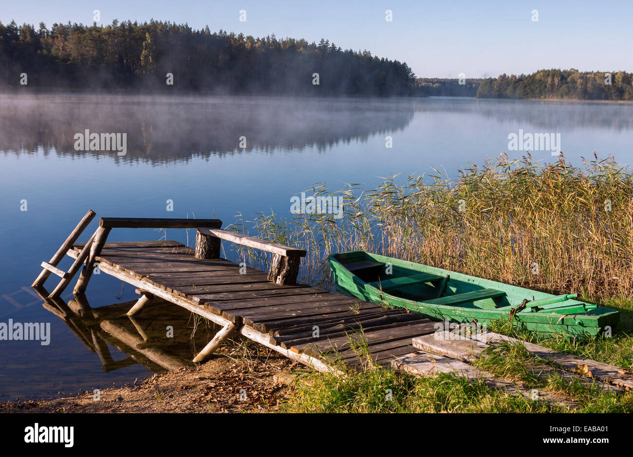 Old fishing bridge on lake hi-res stock photography and images - Alamy