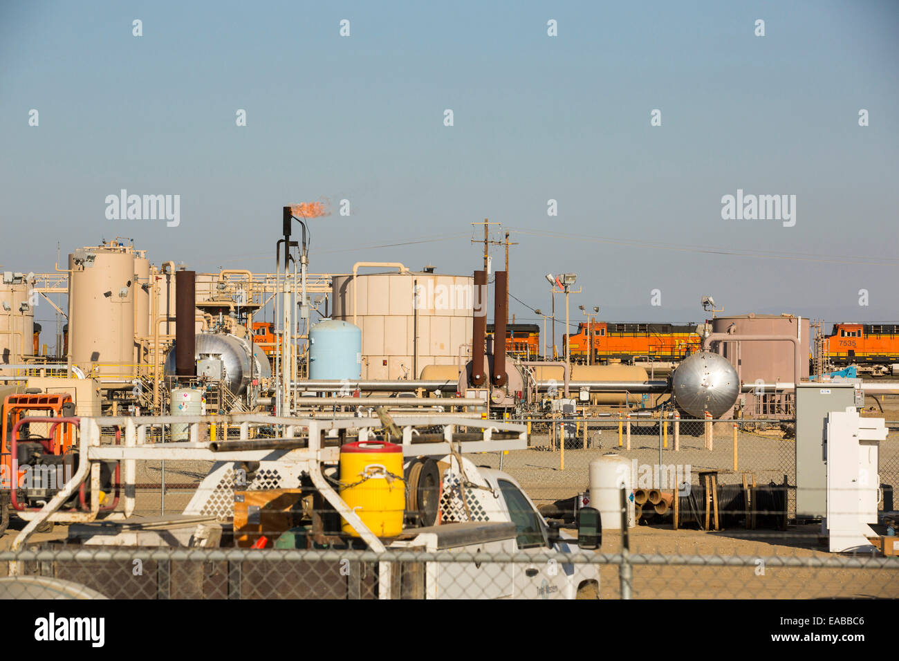 Fracking site hi-res stock photography and images - Alamy