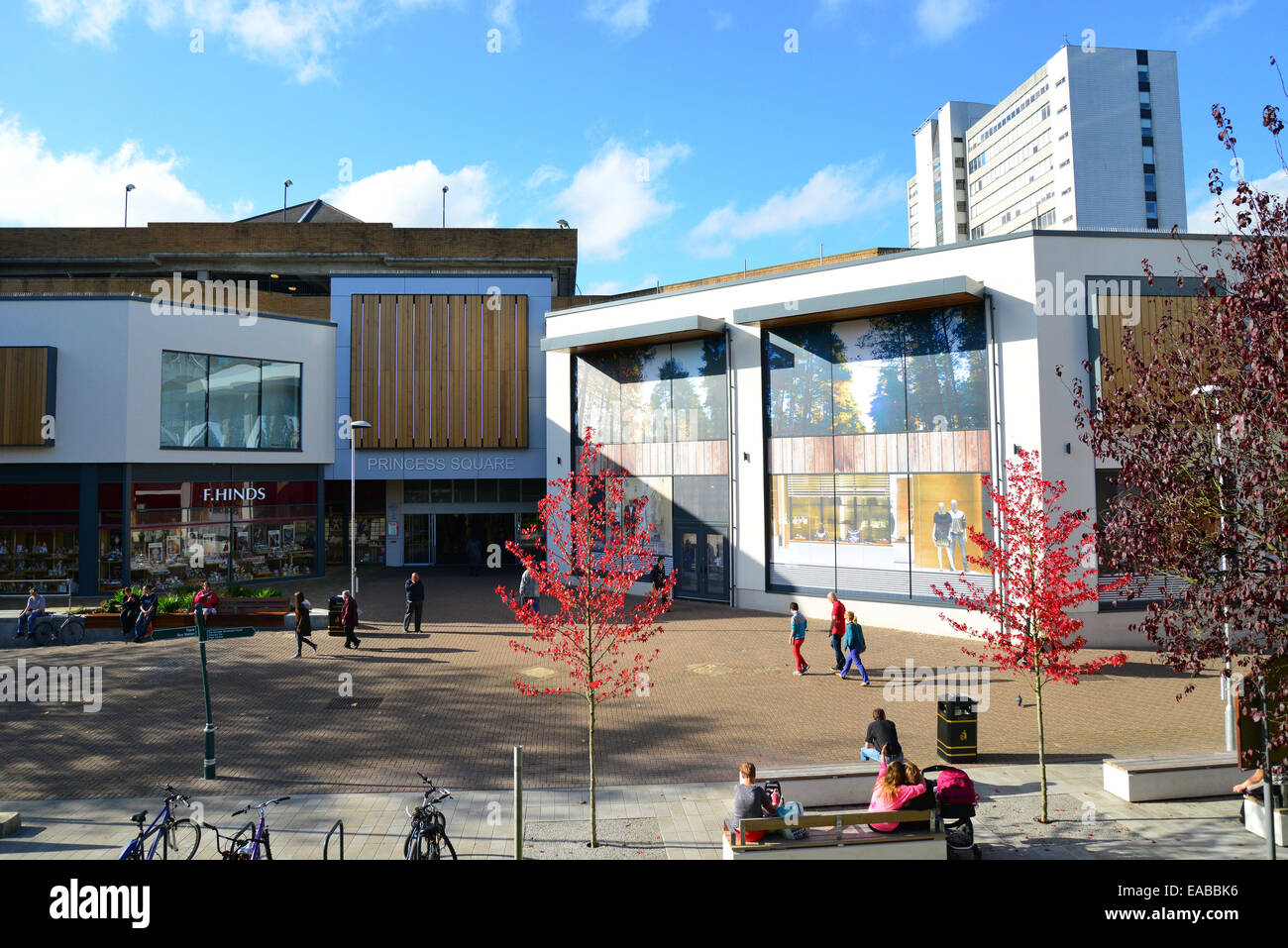 Entrance to Princess Square Shopping Centre, Bracknell, Berkshire ...