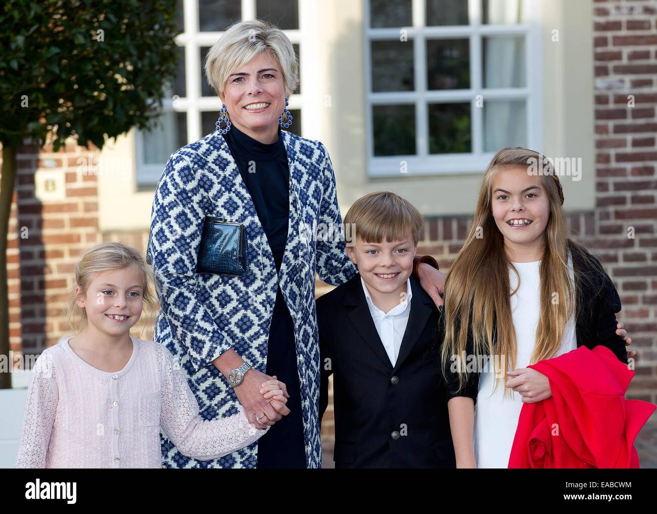 Dutch Princess Laurentien (2nd L), Countess Eloise (R), Count Claus ...