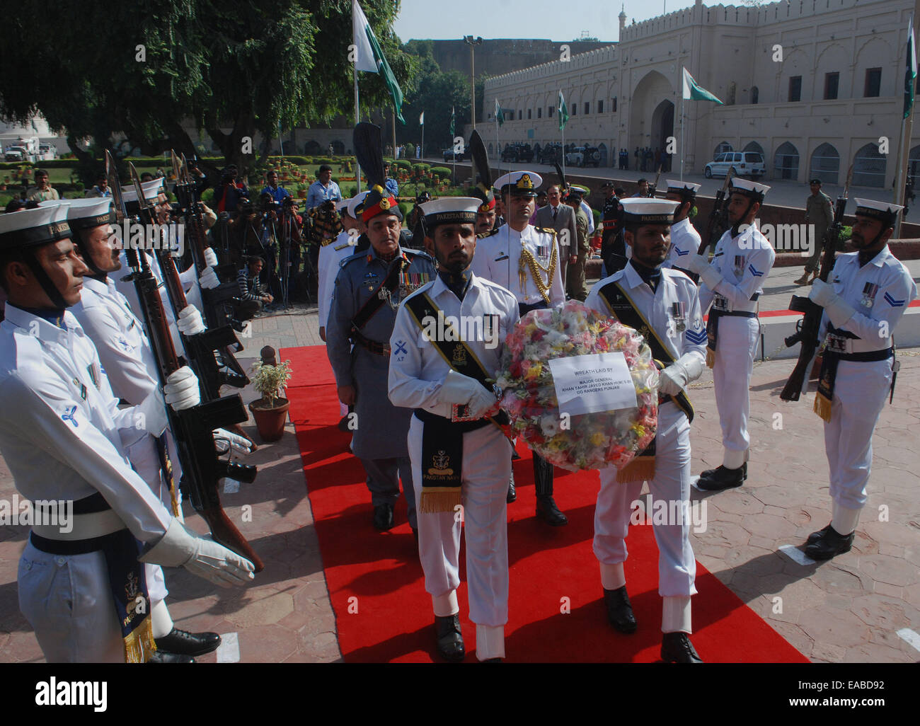 Lahore, Pakistan. 10th Nov, 2014. Soldiers of Pakistan Navy and Rangers ...