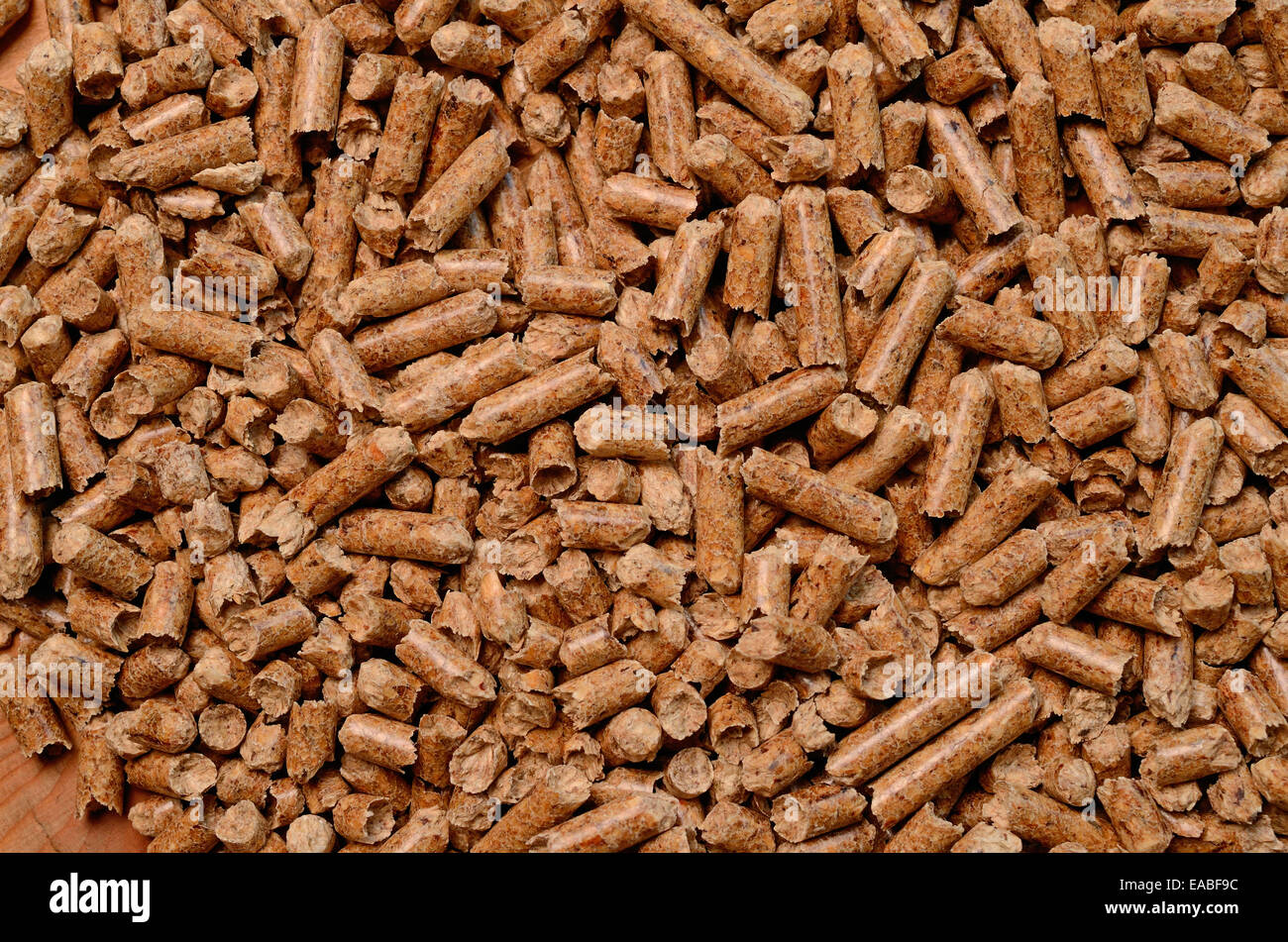 Texture wood pellets hi-res stock photography and images - Alamy