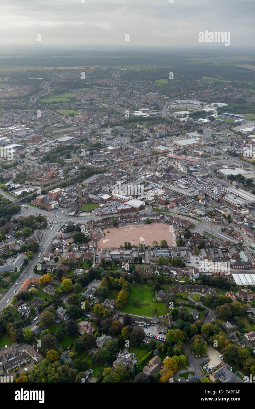 Mansfield town centre hi-res stock photography and images - Alamy