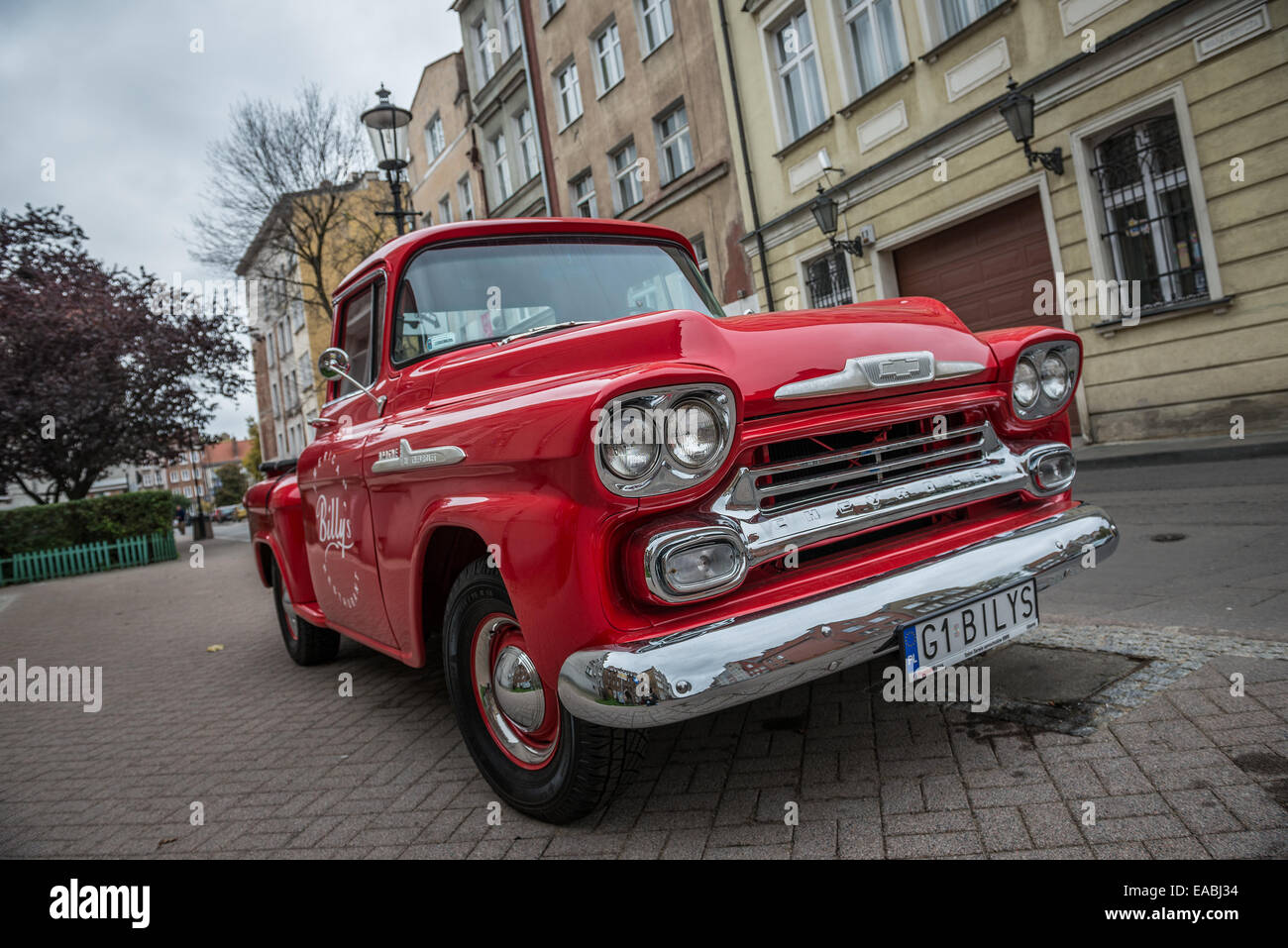 Chevrolet apache pick up hi-res stock photography and images - Alamy
