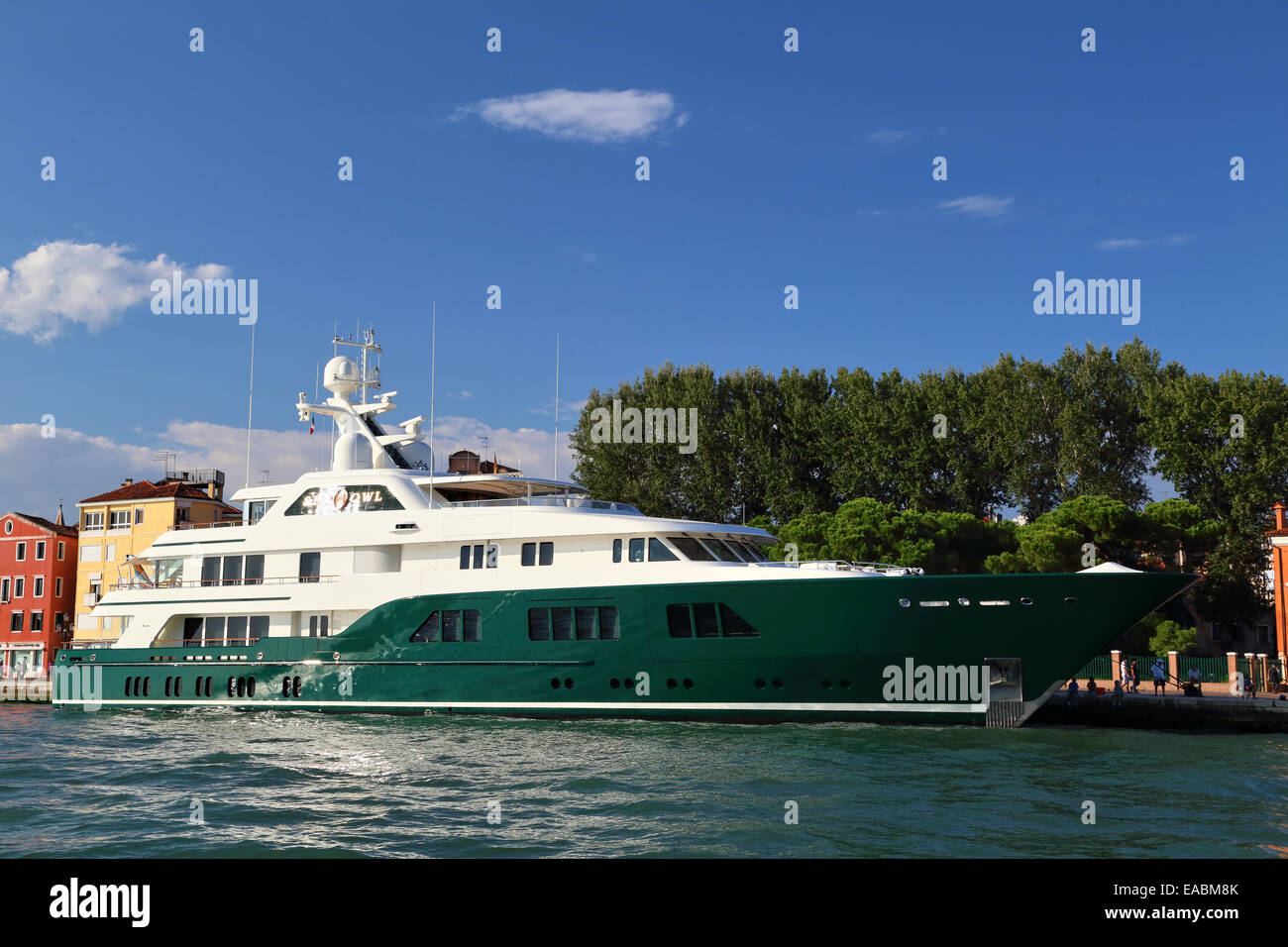 Robert Mercer Yacht