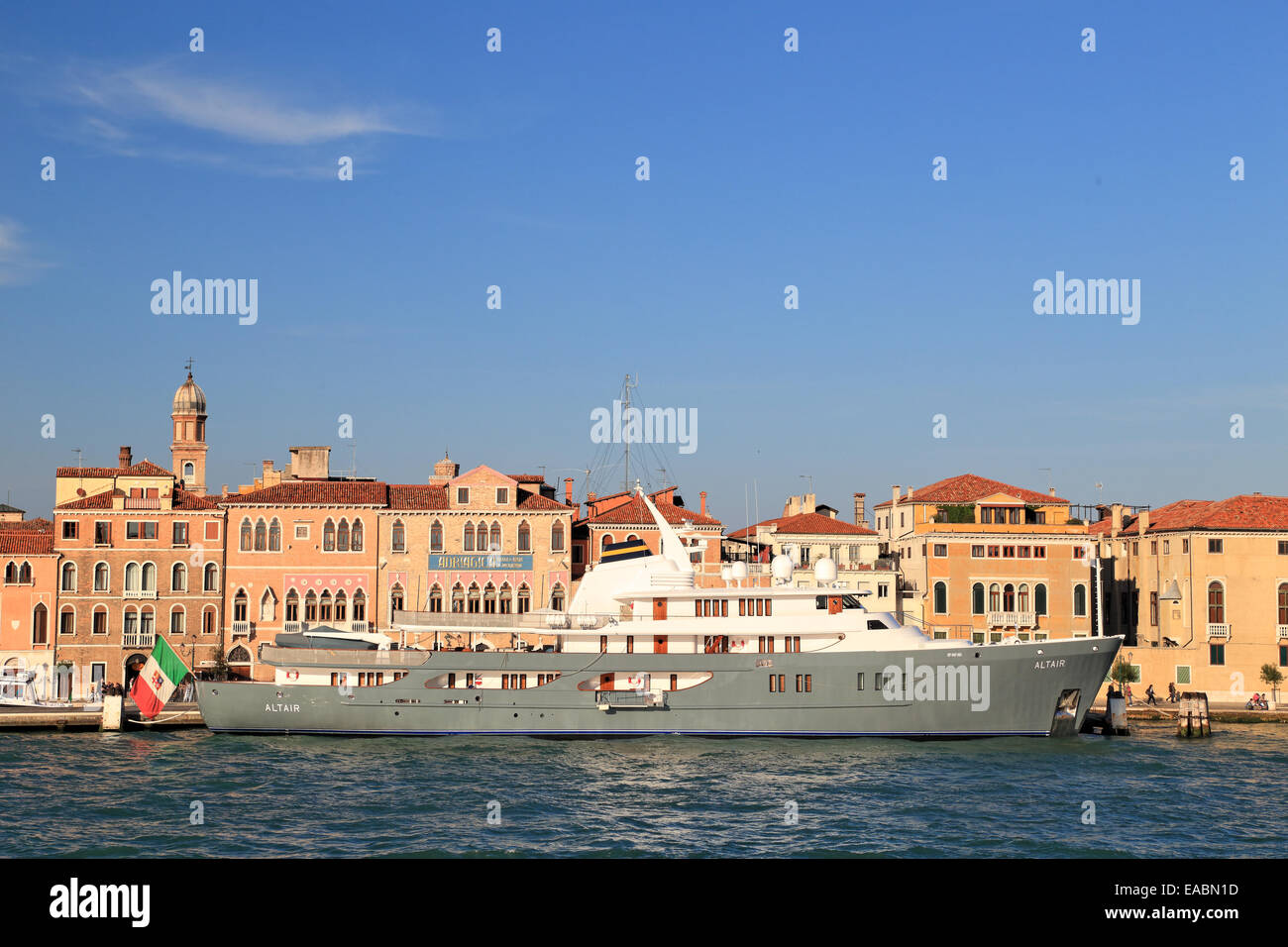 Altair hi-res stock photography and images - Alamy