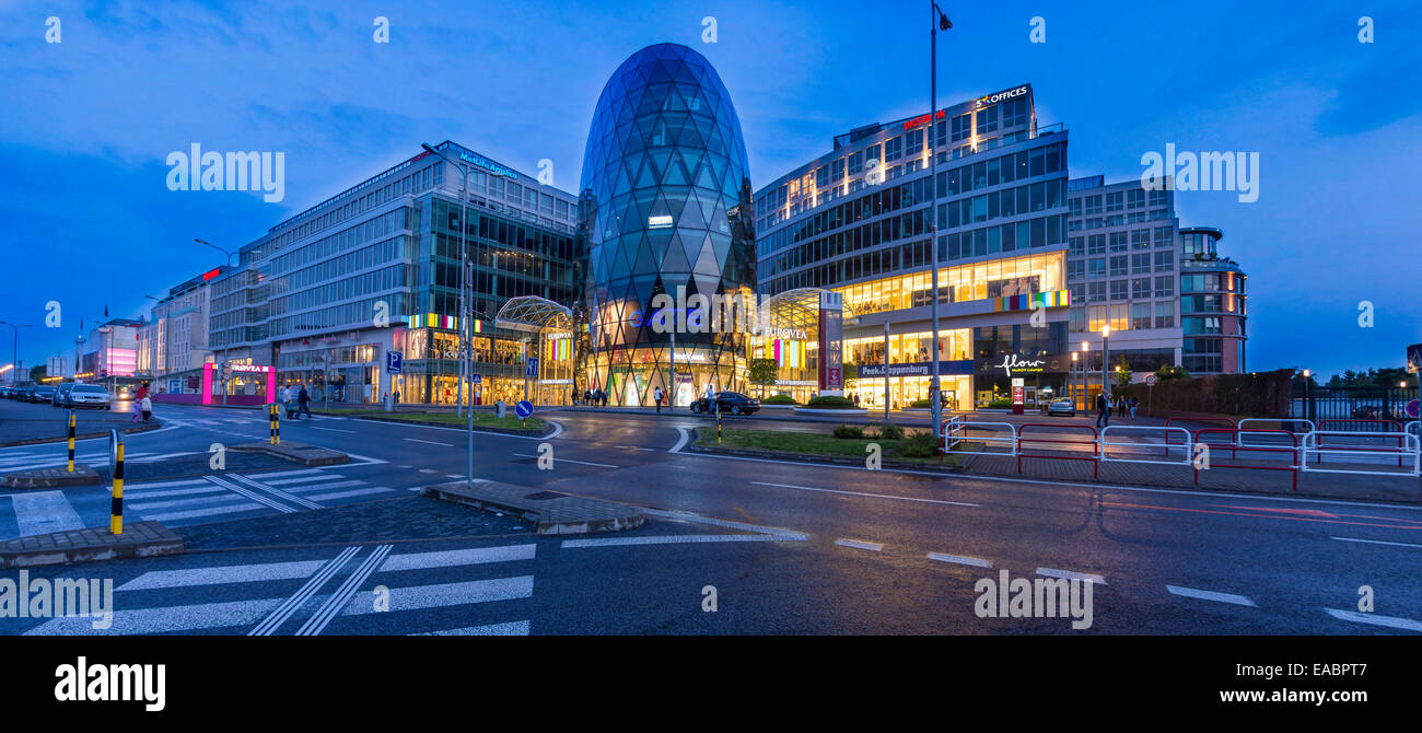 Shopping center eurovea bratislava slovakia hi-res stock photography ...