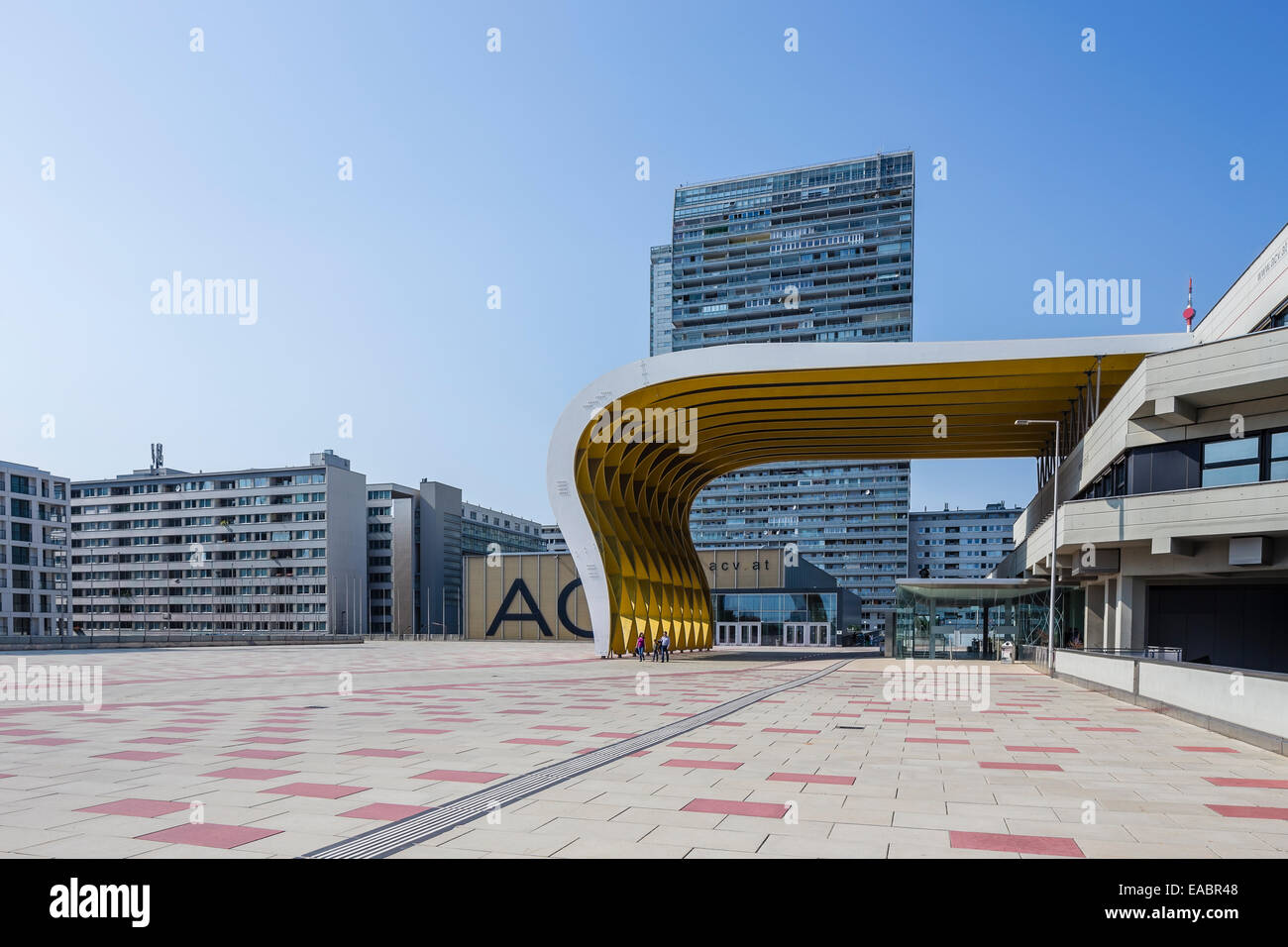 Austria Vienna Donau City Austria Center Vienna and Mischek Tower Stock Photo - Alamy