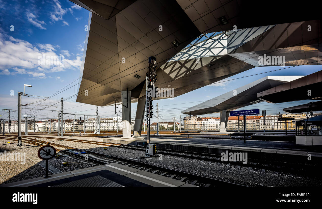Austria Vienna view to platform and roof construction of main station ...