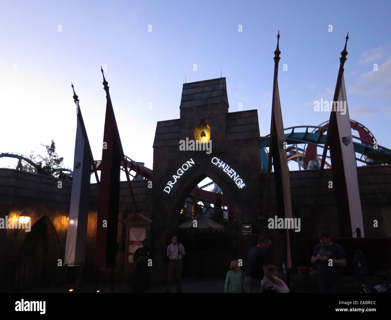 Dragon Challenge Entrance