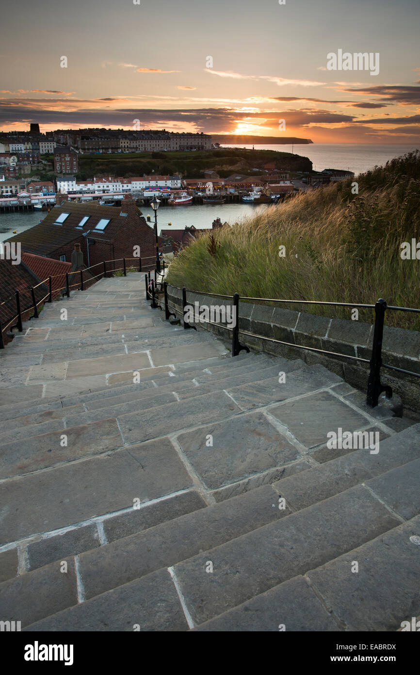 Whitby abbey steps hi-res stock photography and images - Alamy