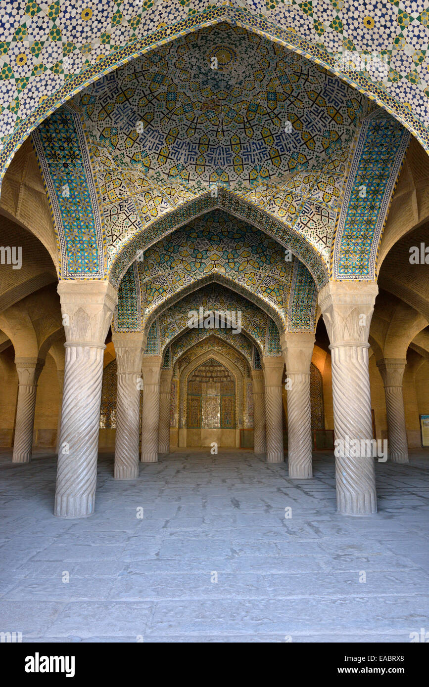 Mihrab iran hi-res stock photography and images - Alamy