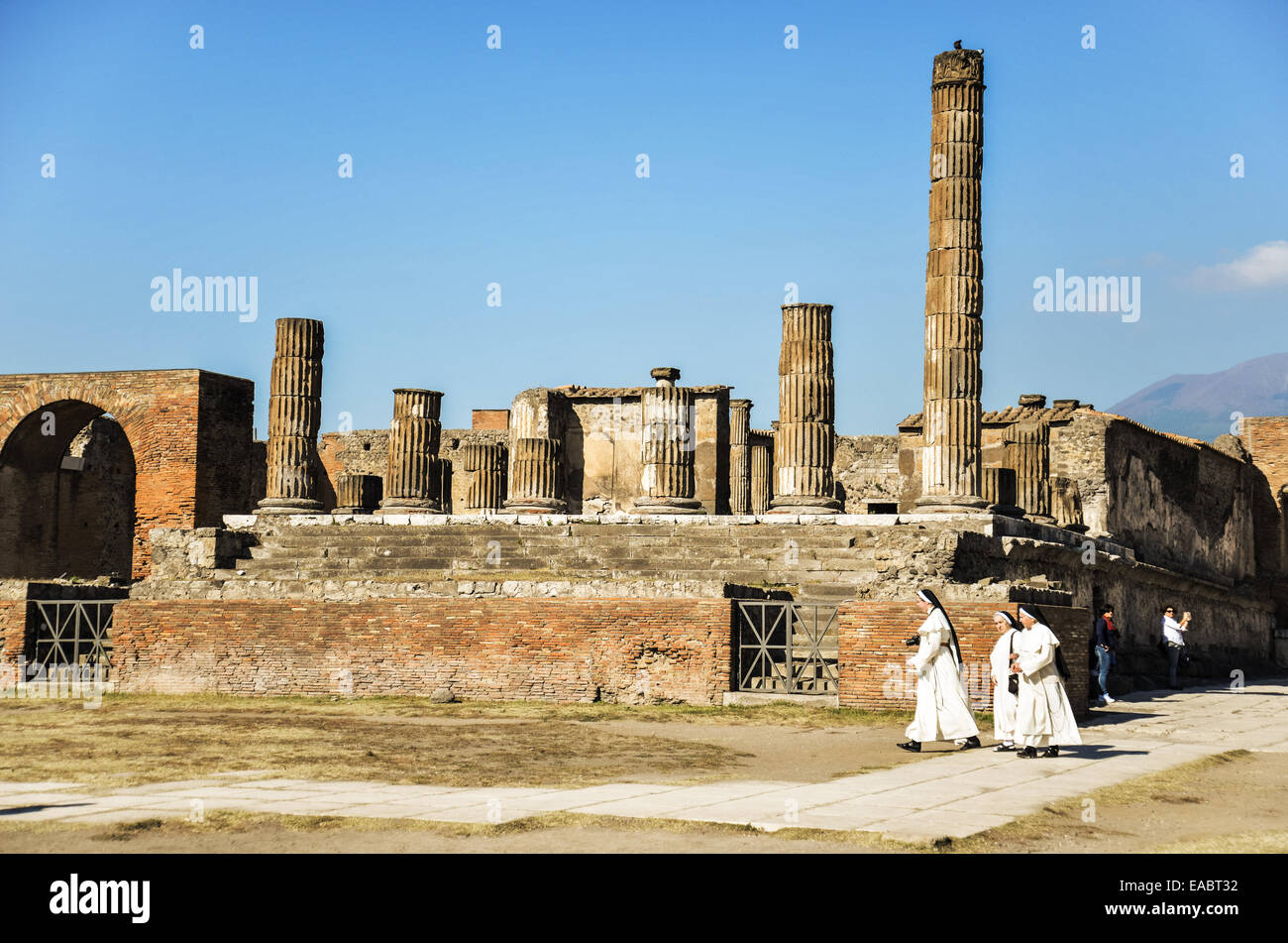 Roman archaeological ruins of the lost city of Pompeii, Italy Stock ...