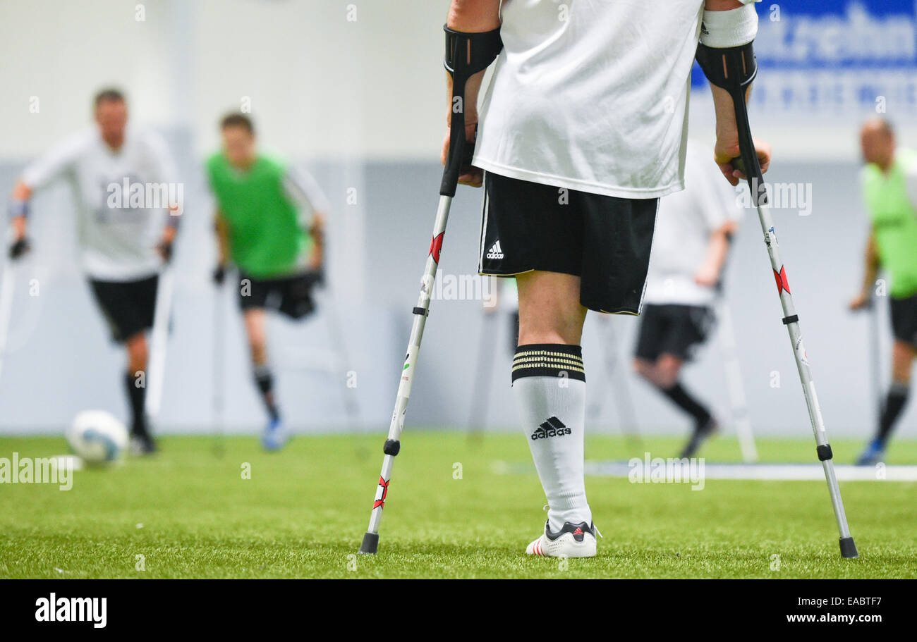 World cup for amputee football hi-res stock photography and images - Alamy