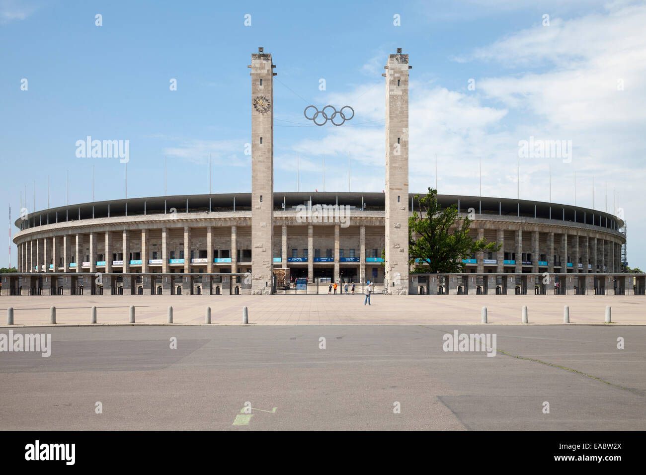 Berlin olympic stadium hi-res stock photography and images - Alamy