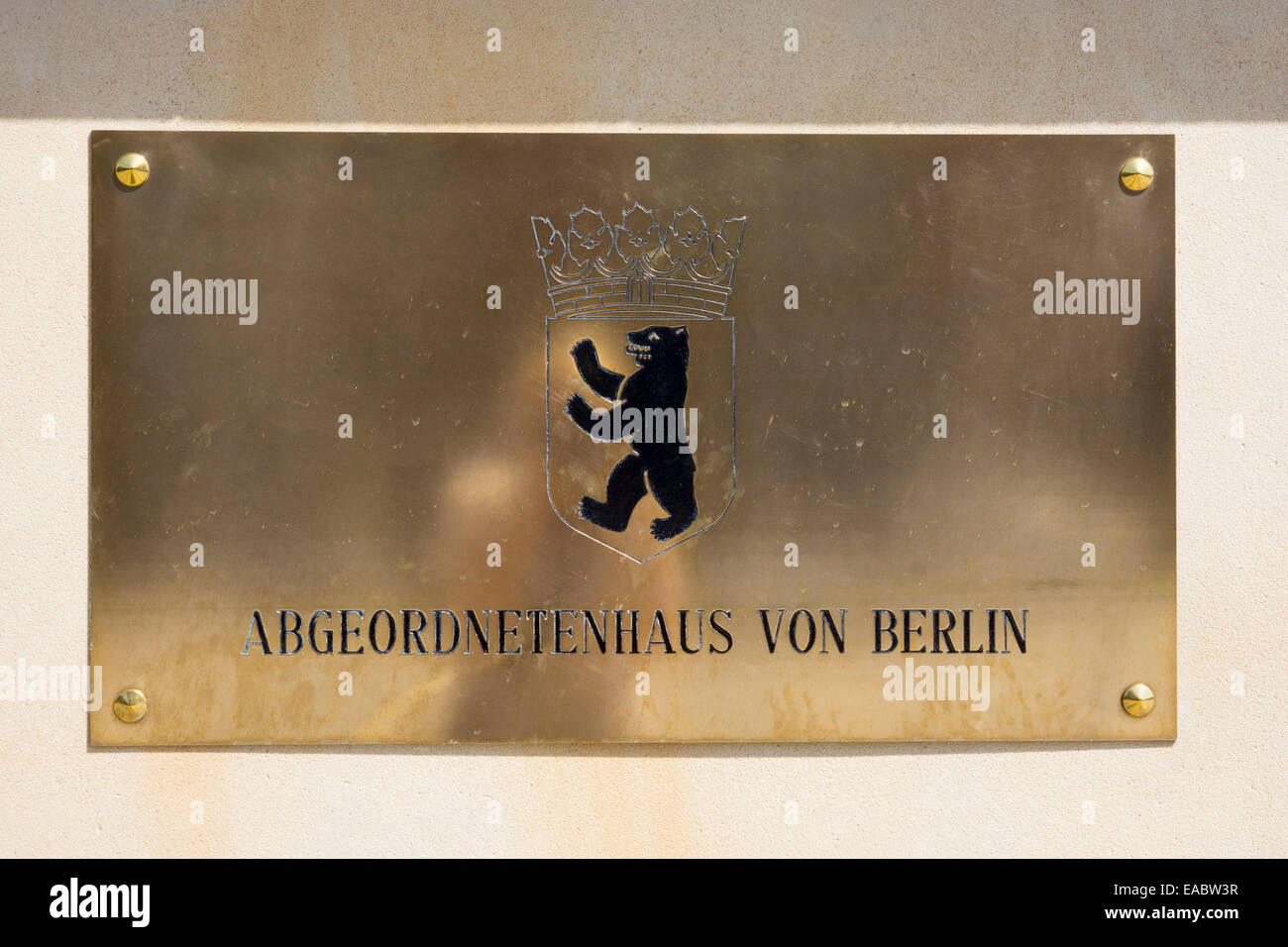 Berlin sign hi-res stock photography and images - Alamy