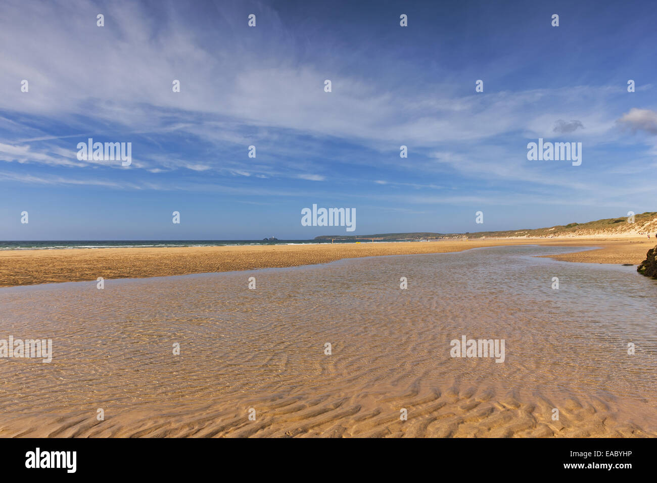 Hayle beach hi-res stock photography and images - Alamy