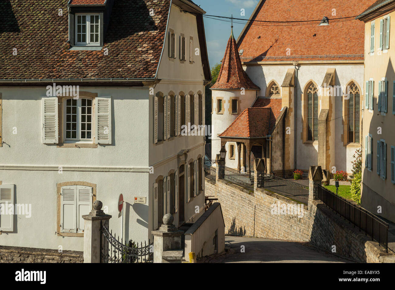Picturesque french village hi-res stock photography and images - Alamy