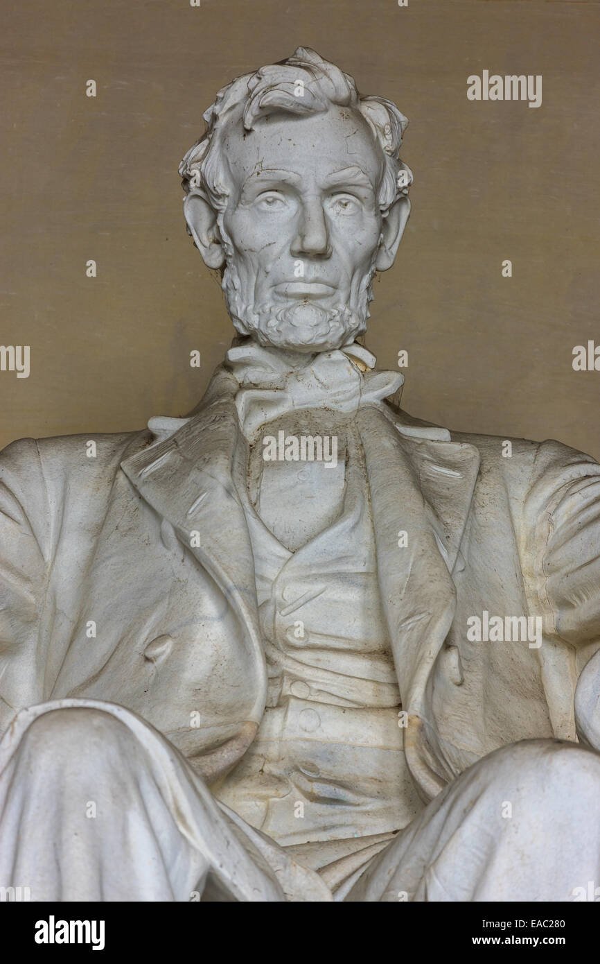 The Lincoln Memorial is an American national monument built to honor ...