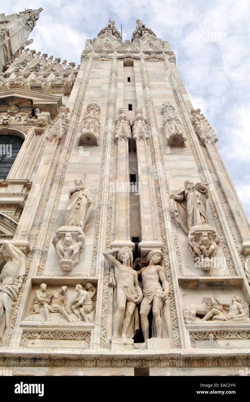 Milan cathedral sculpture detail hi-res stock photography and images ...