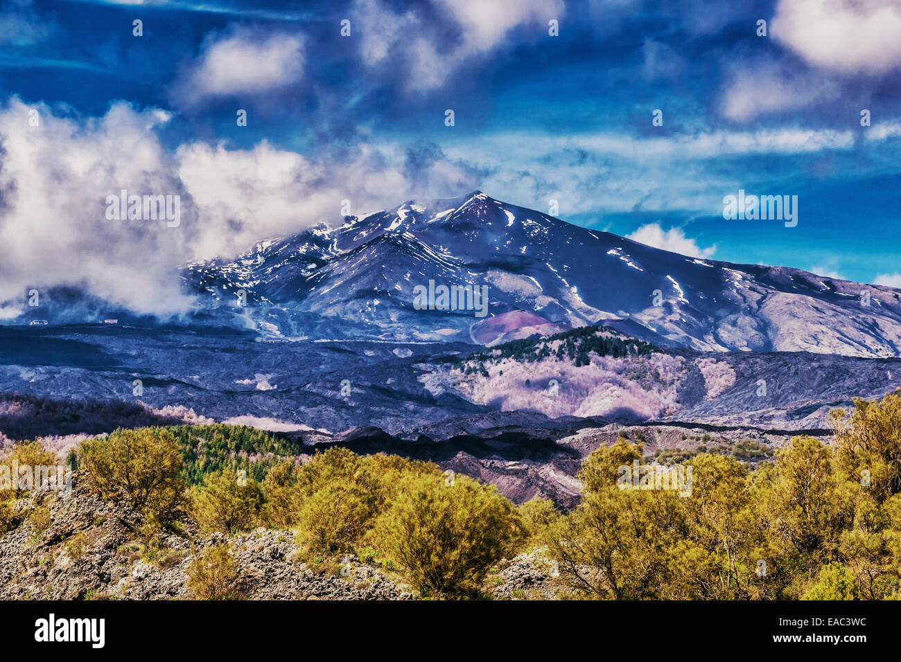 The Mount Etna is with 3323 meters Europe's highest and most active ...