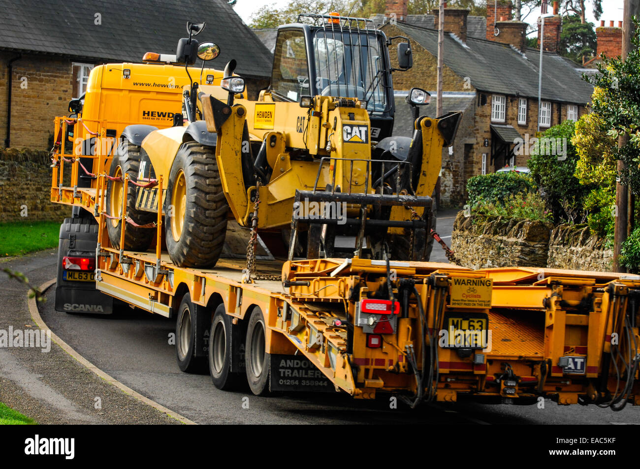 Cat digger hi-res stock photography and images - Alamy