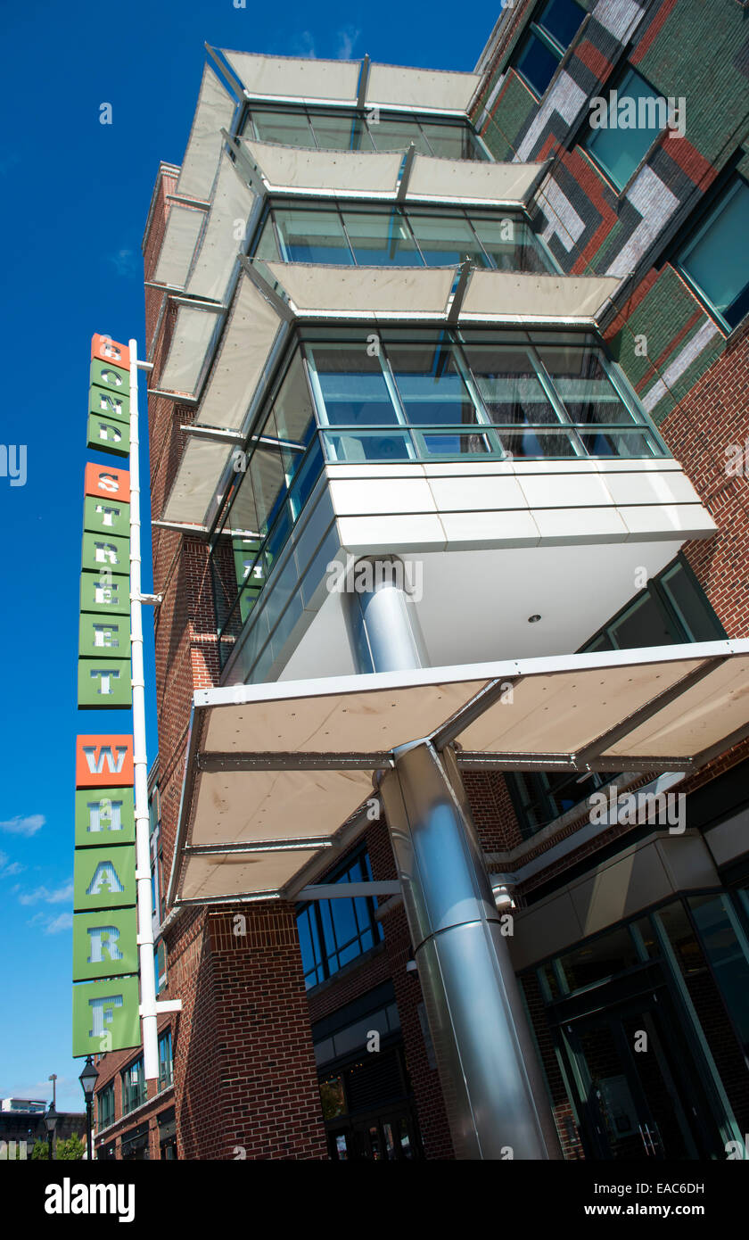 Bond Street Wharf in Fells Point, Baltimore Maryland USA Stock Photo ...