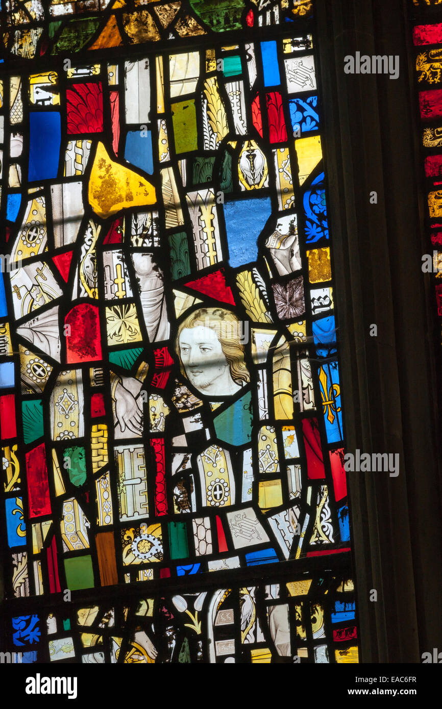 How Were Stained Glass Windows Made In The Middle Ages at Beau Eardley ...