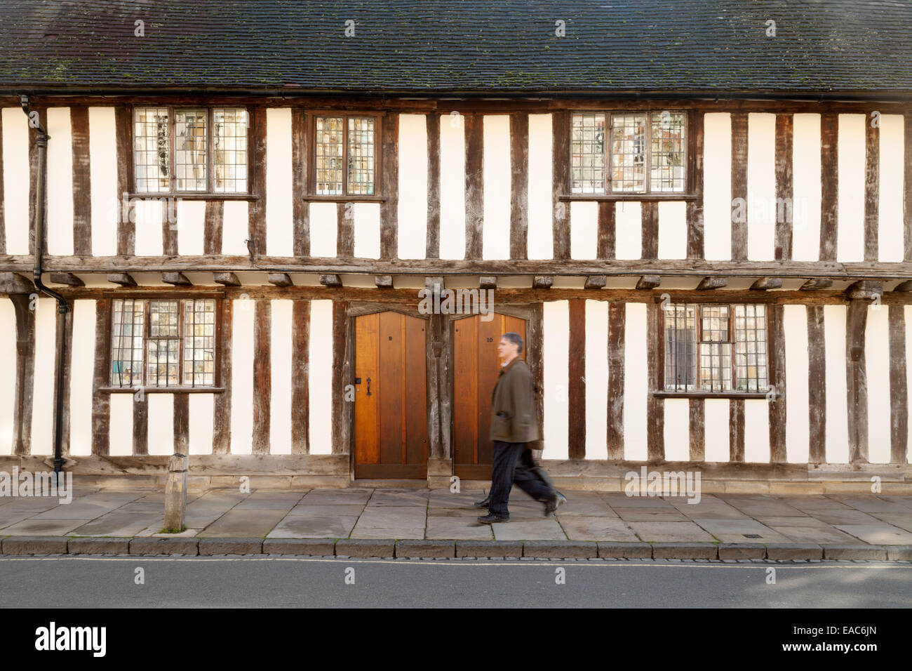Medieval old tudor buildings - Alms houses, Stratford Upon Avon ...