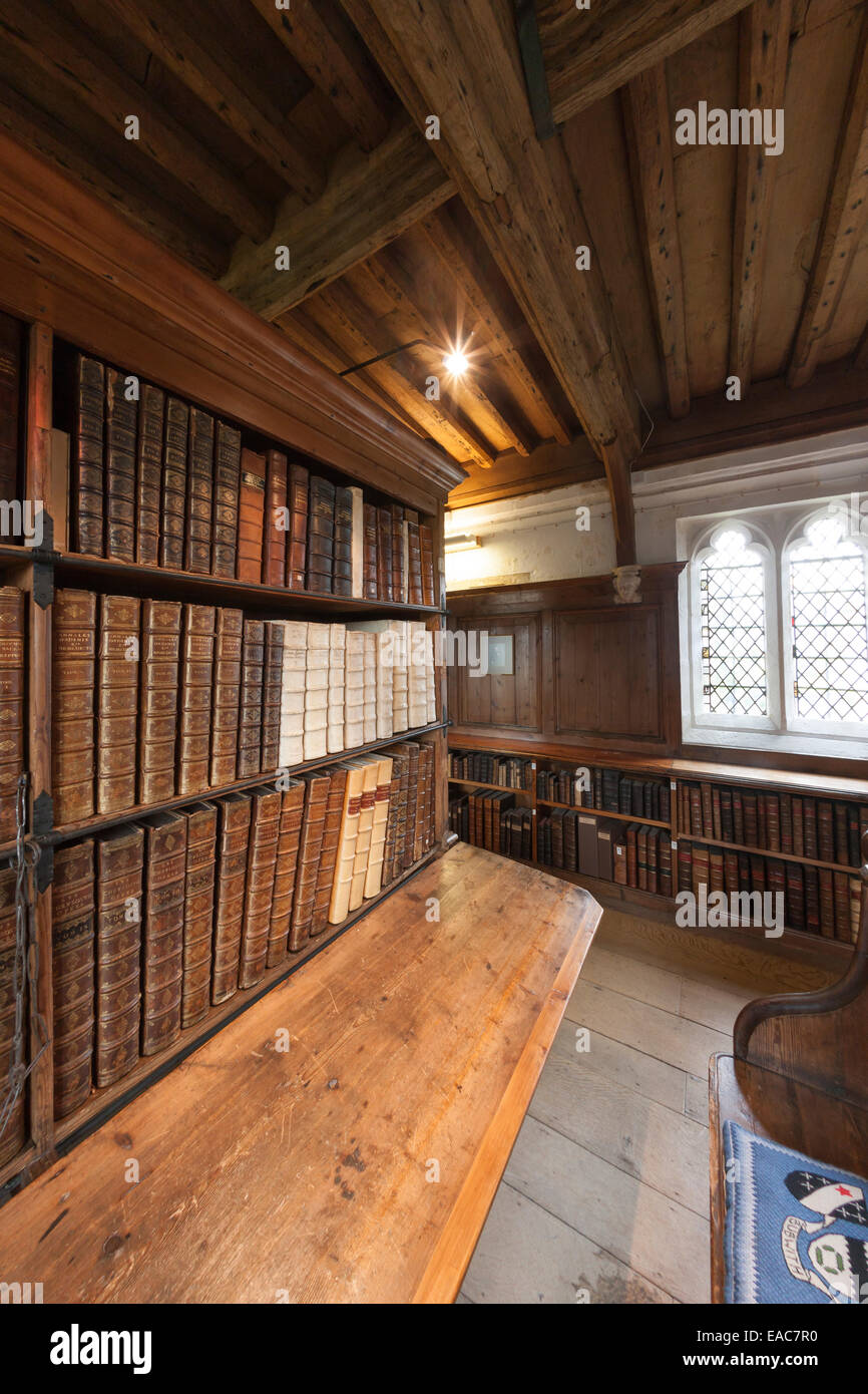 Wells cathedral somerset library hi-res stock photography and images ...