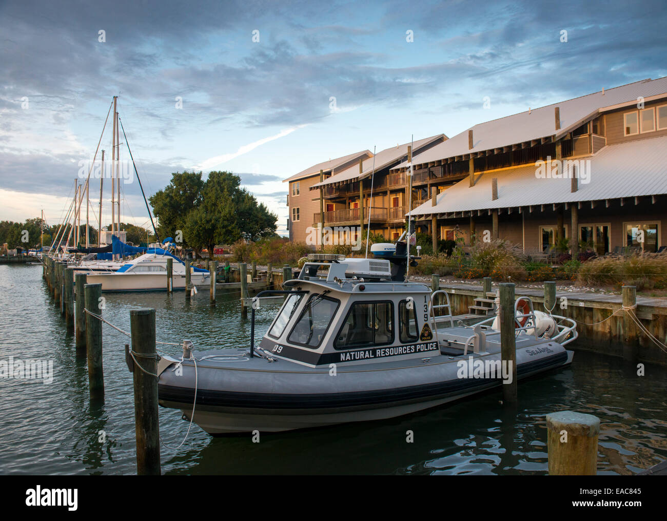 Knapps Narrows Marina and Inn, Tilghman Island Maryland USA Stock Photo ...