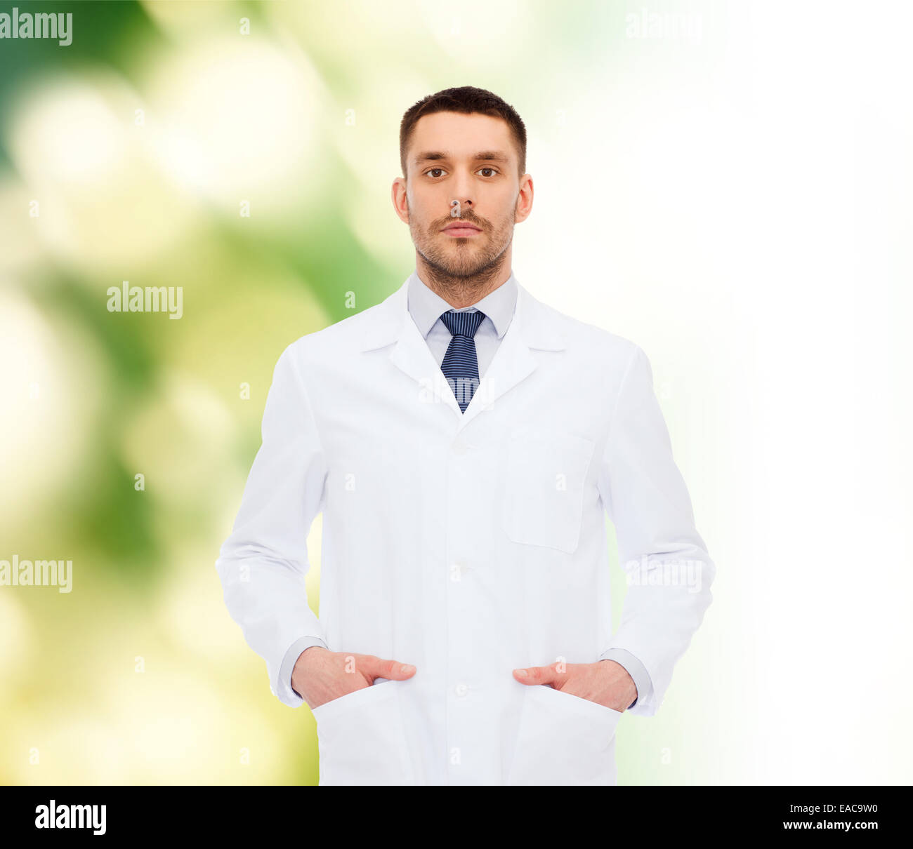 male doctor in white coat Stock Photo - Alamy