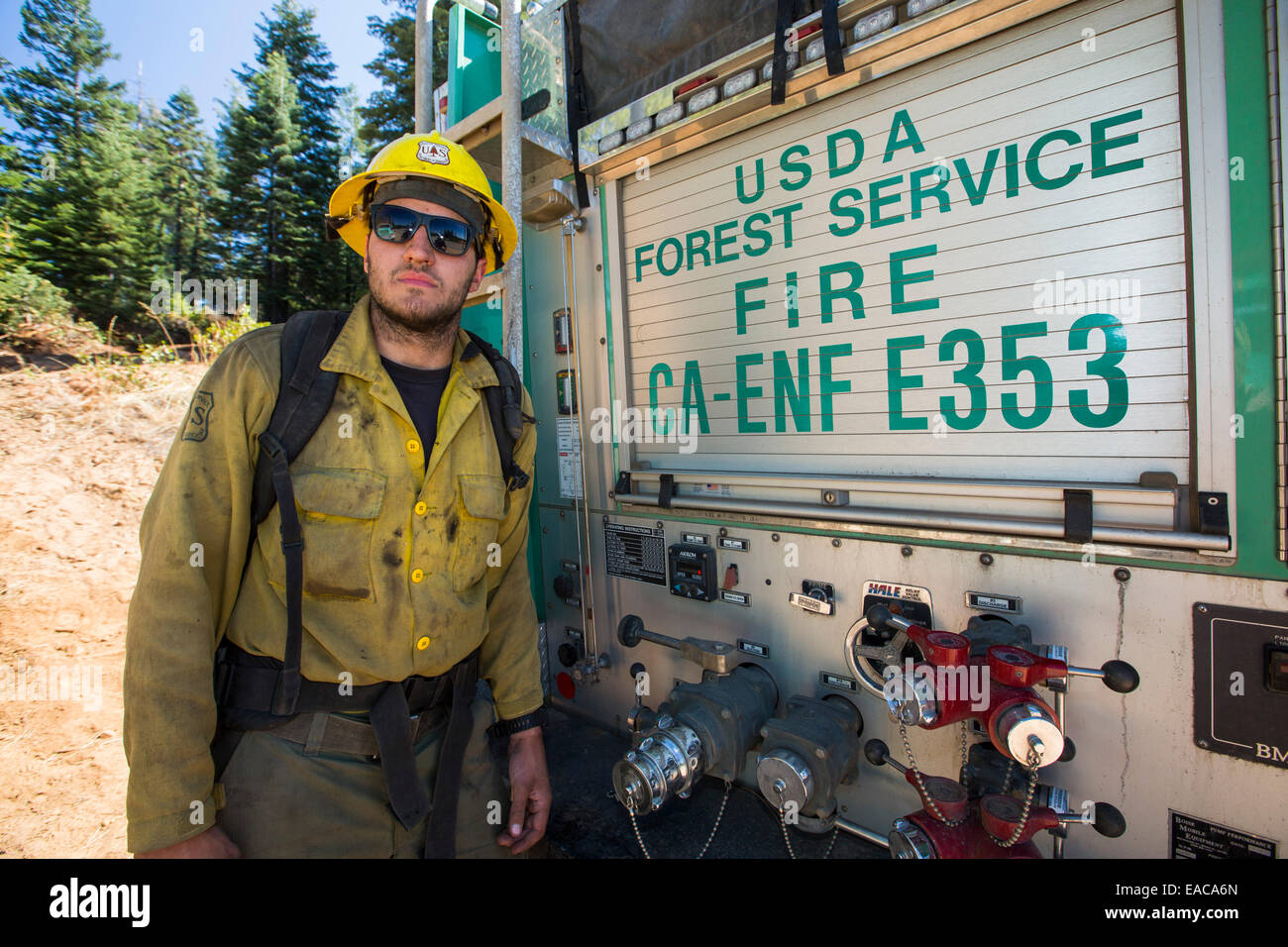 Us forest service fire truck hi-res stock photography and images - Alamy