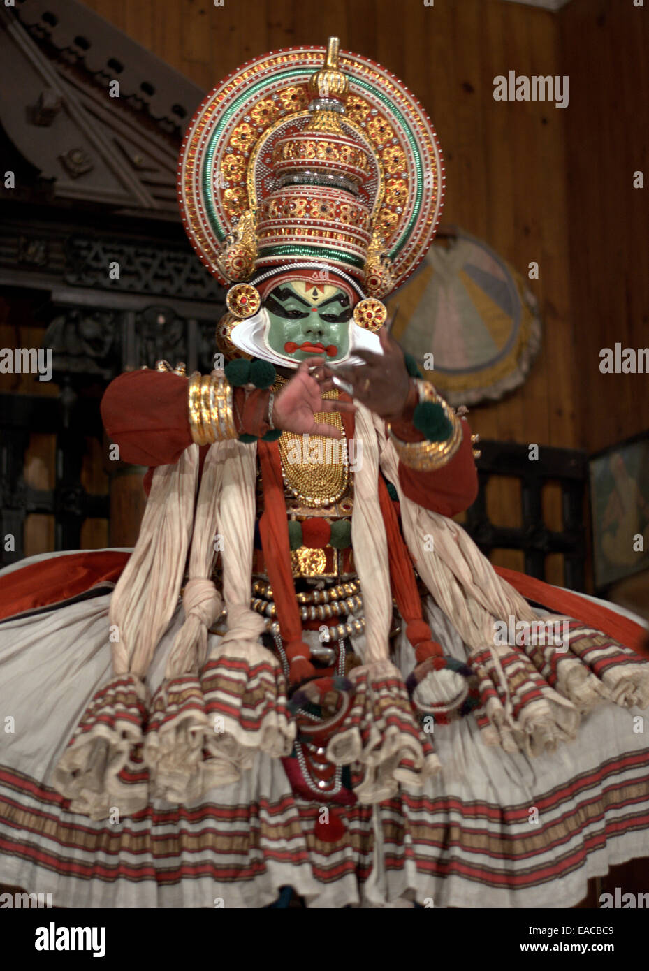 Performance of Kathakali, a classical Indian dance-drama, in Fort Kochi ...