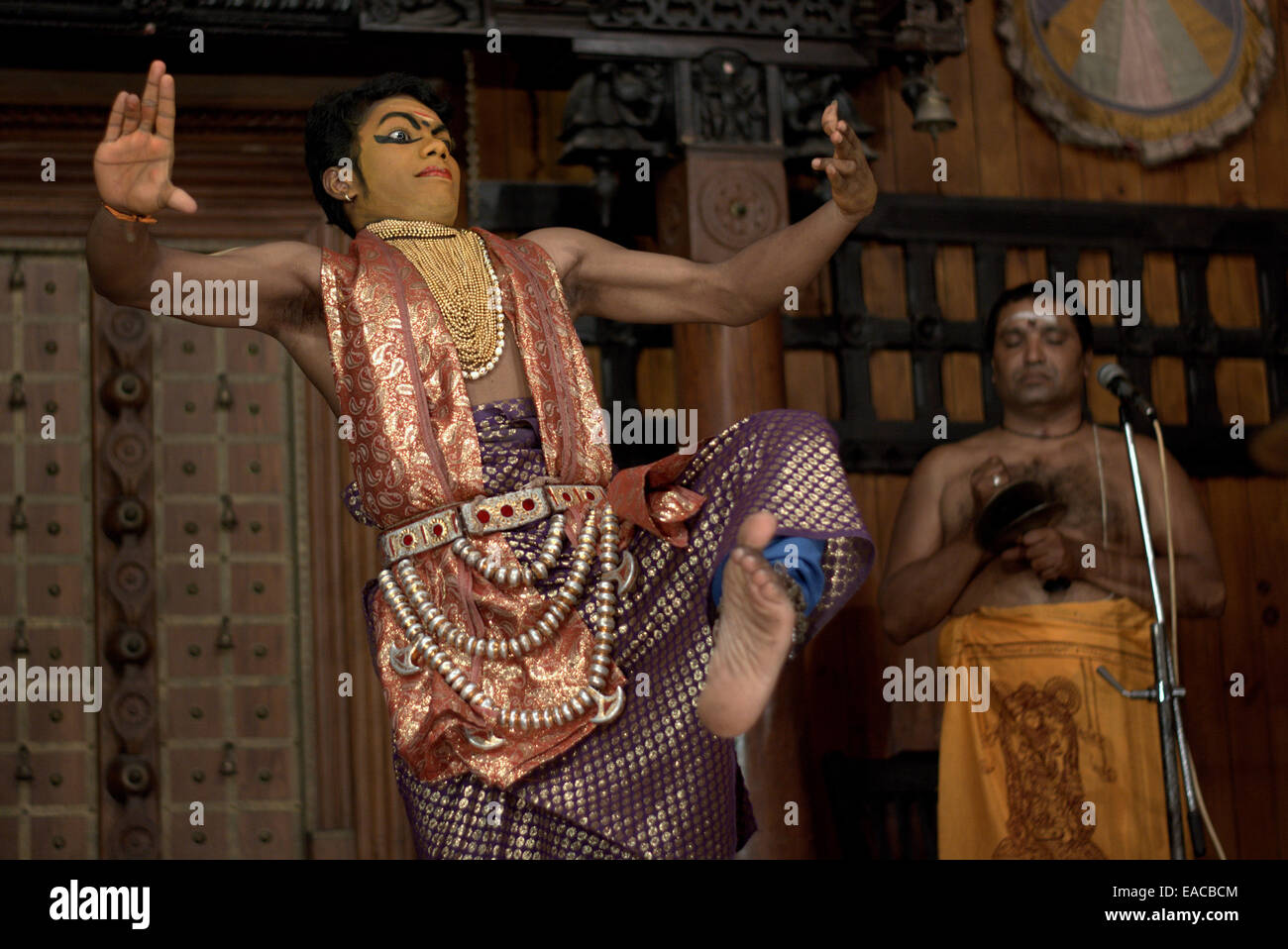 Performance of Kathakali, a classical Indian dance-drama, in Fort Kochi ...