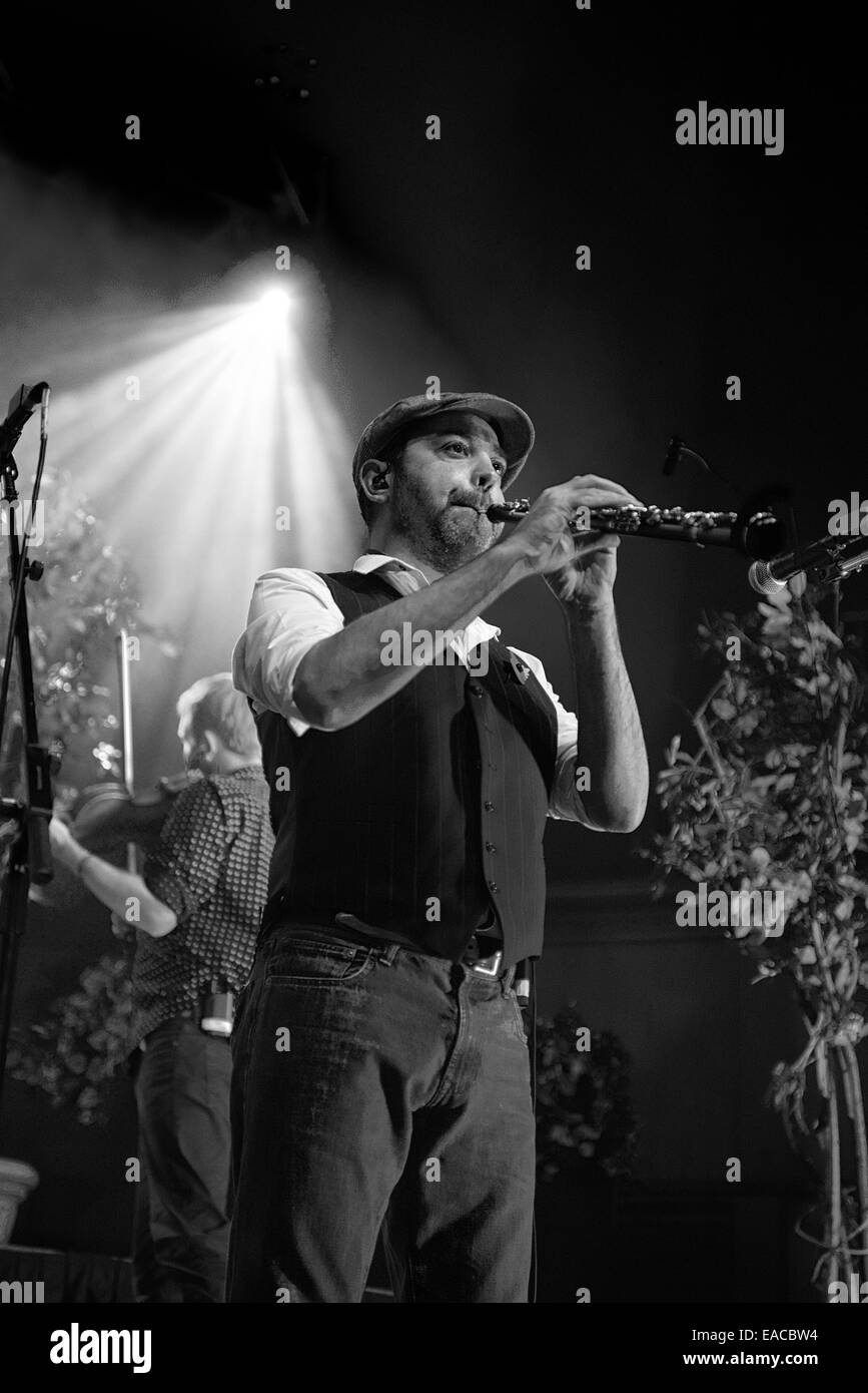 Glasgow, Scotland, UK. 11th Nov, 2014. English folk band Bellowhead ...