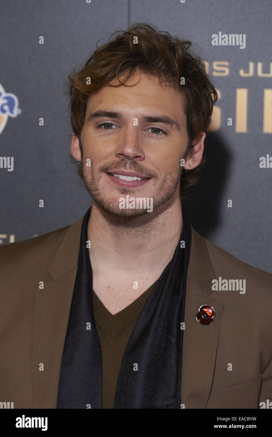 Spain. 11th Nov, 2014. British Actor Sam Claflin attends the Premiere ...