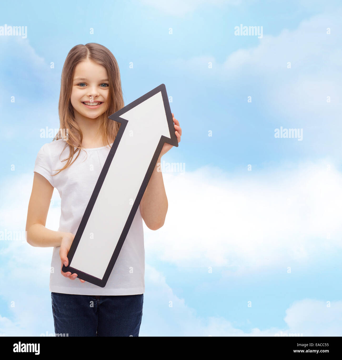 Arrow pointing up hi-res stock photography and images - Alamy