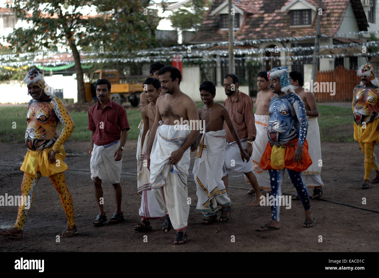 Puli kali pulikkali tiger play hi-res stock photography and images - Alamy