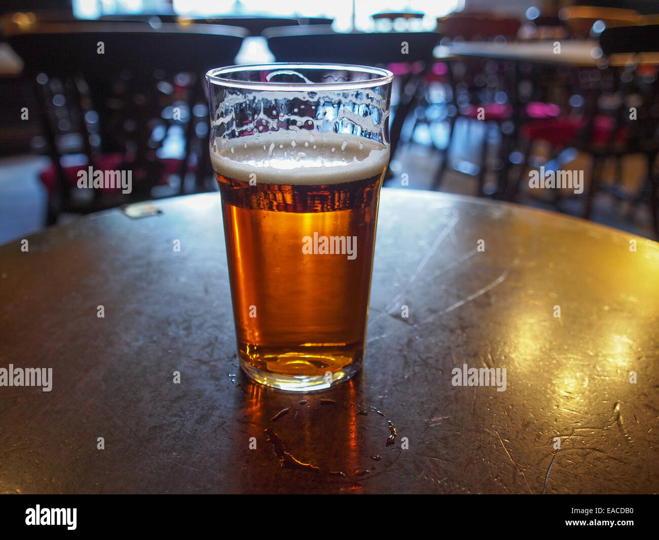 English ale hi-res stock photography and images - Alamy