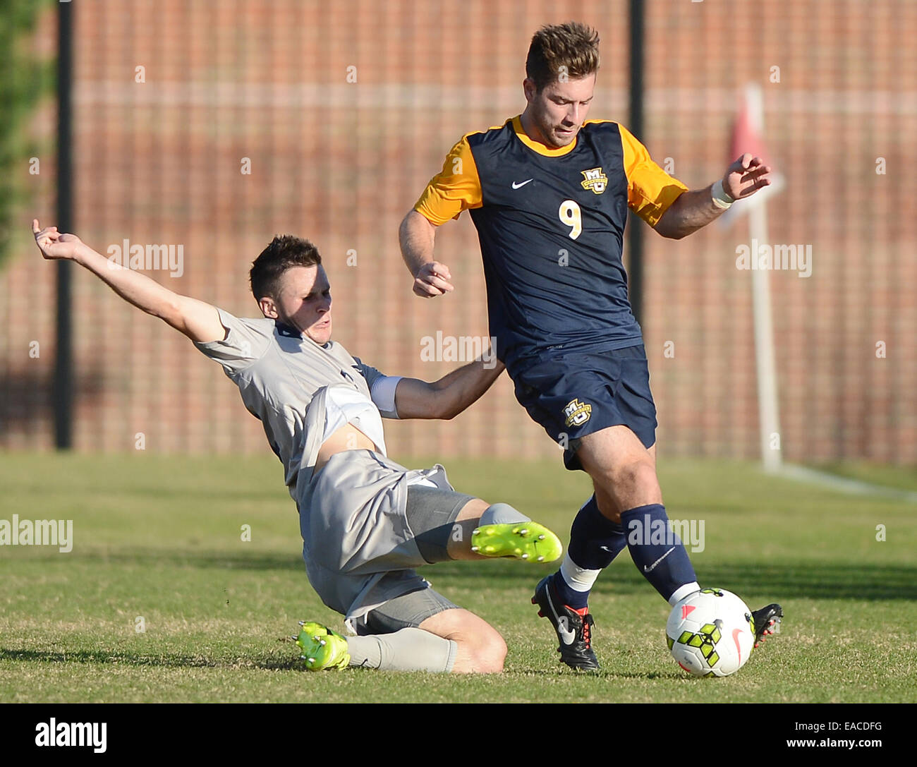 Washington, DC, USA. 11th Nov, 2014. 20141111 - Georgetown defender ...