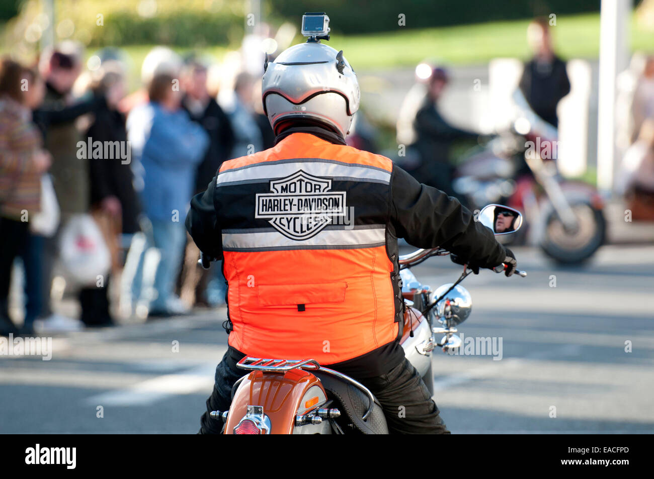 Harley Davidson motorcycle rider Stock Photo - Alamy