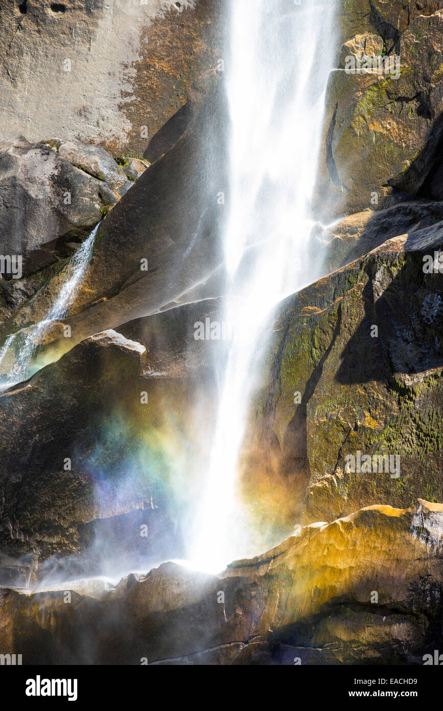 Rainbow colours in spray in the Nevada Fall above the Yosemite Valley ...