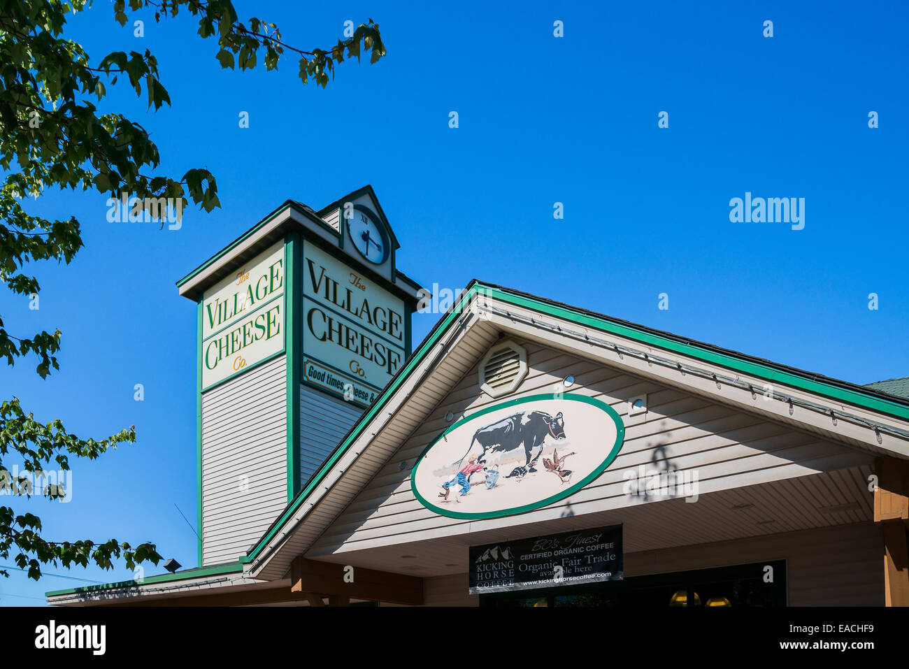 British village store hi-res stock photography and images - Alamy